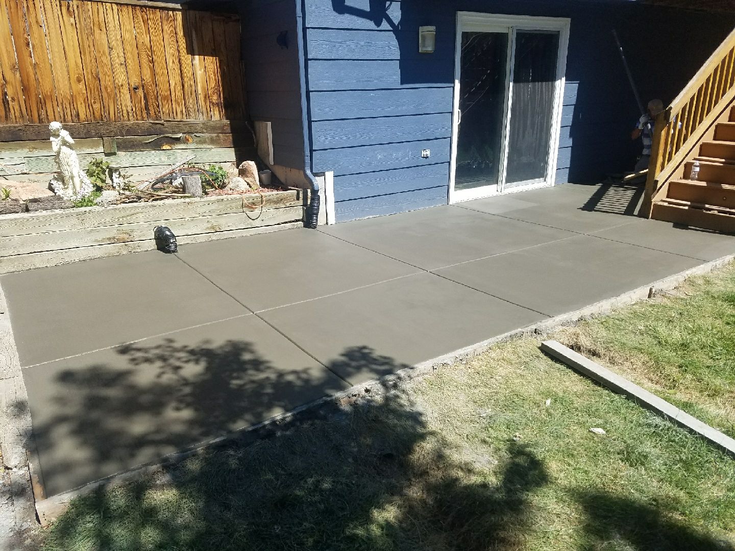 Patio Broom Finish 2 | Gumer Concrete